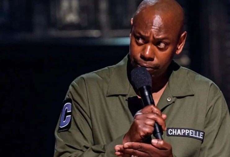Why Dave Chappelle Remains Untouchable in Modern Comedy - Enzvia